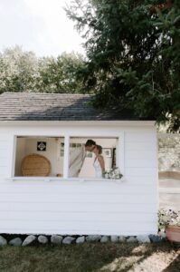 Plan a Backyard Wedding Reception | The Wedding Shoppe