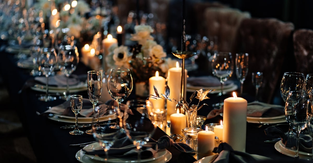 Dark Wedding Ideas for Fall | The Wedding Shoppe