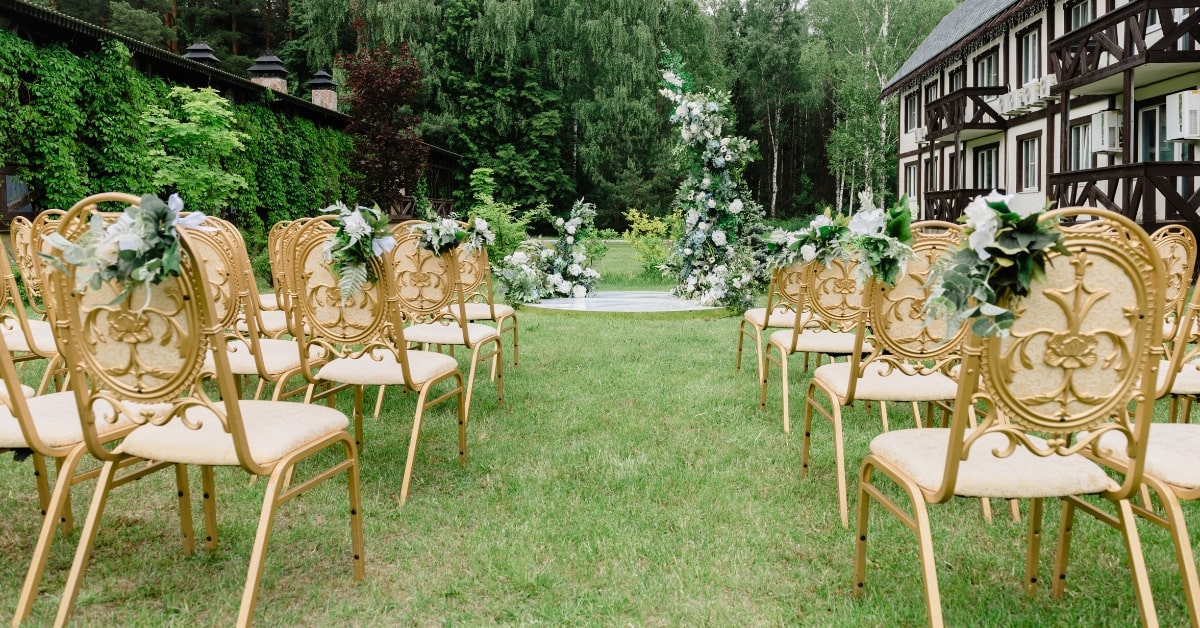 Trending Victorian Wedding Ideas | The Wedding Shoppe