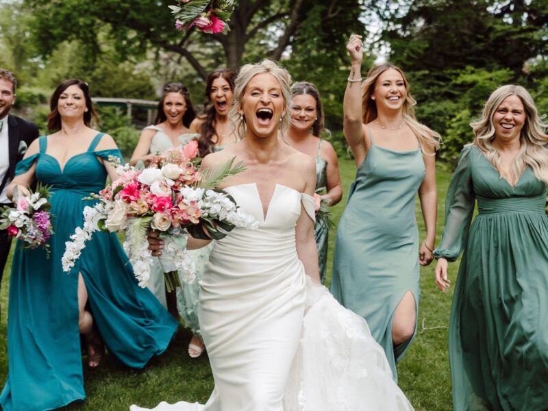 Elegant Springtime Wedding Reception Ideas | The Wedding Shoppe