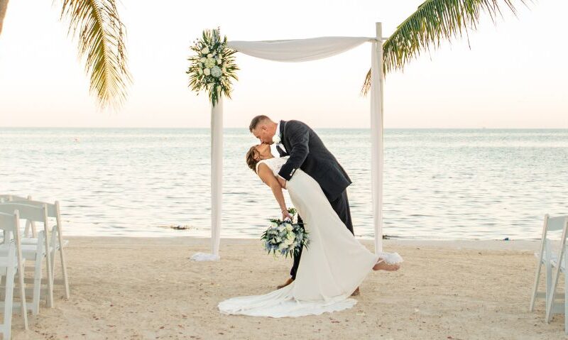 Simple and Elegant Wedding Ideas | The Wedding Shoppe